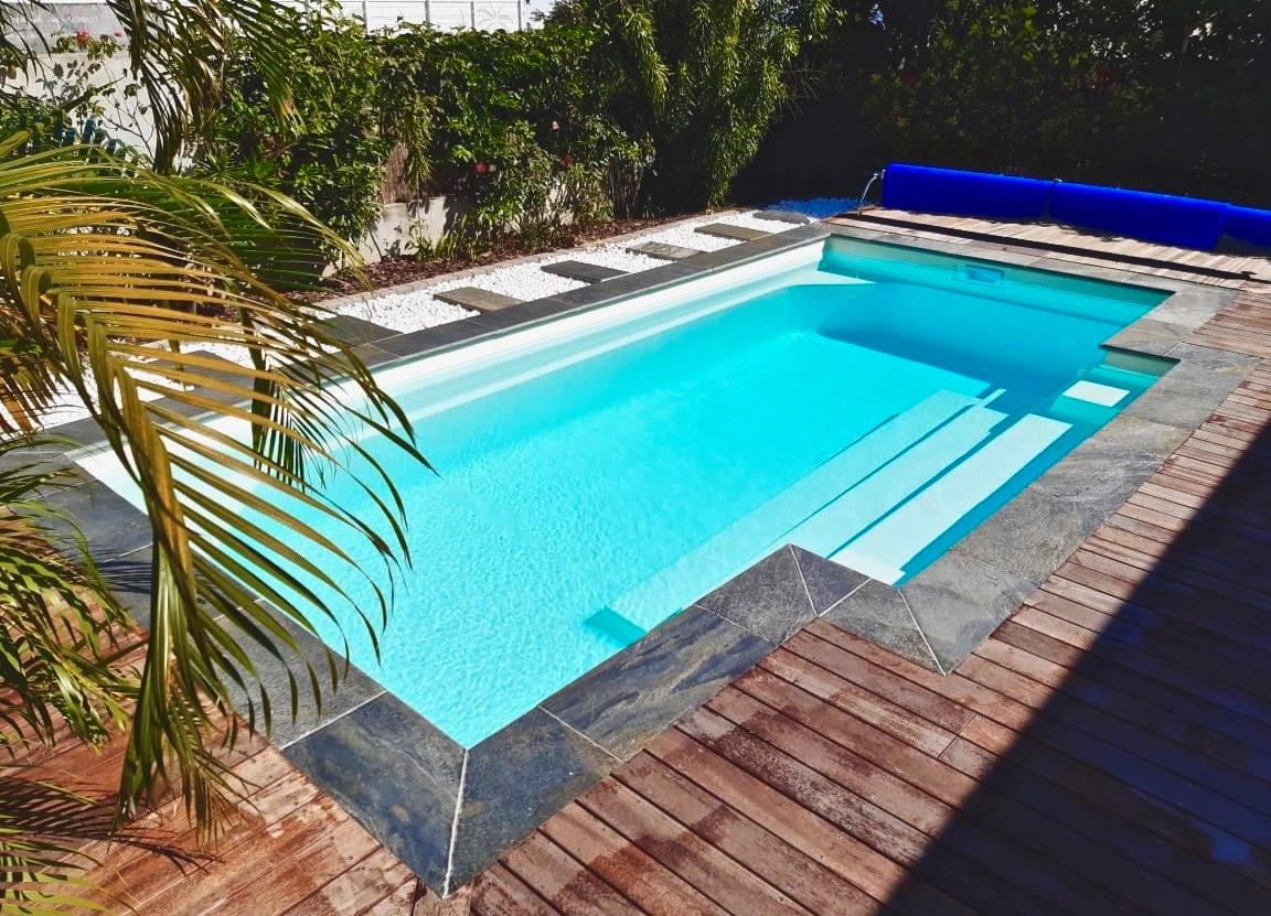 Home - Crystal Pools